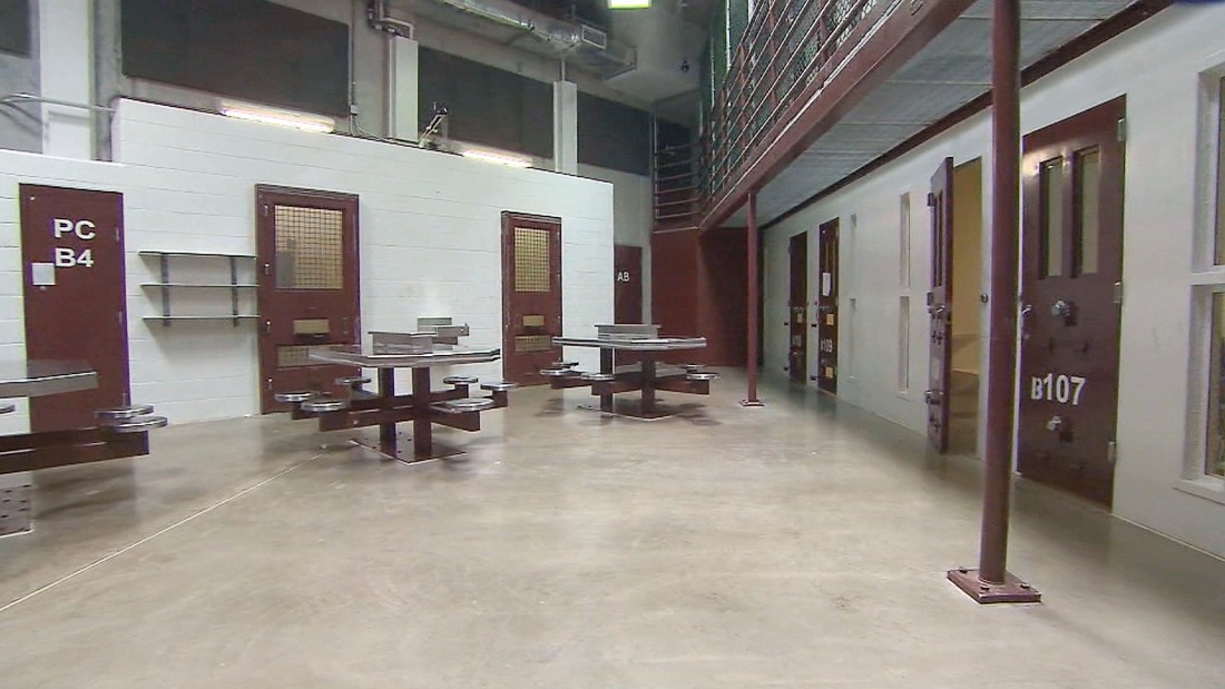 Guantanamo Bay Largest Detainee Transfer Under Obama